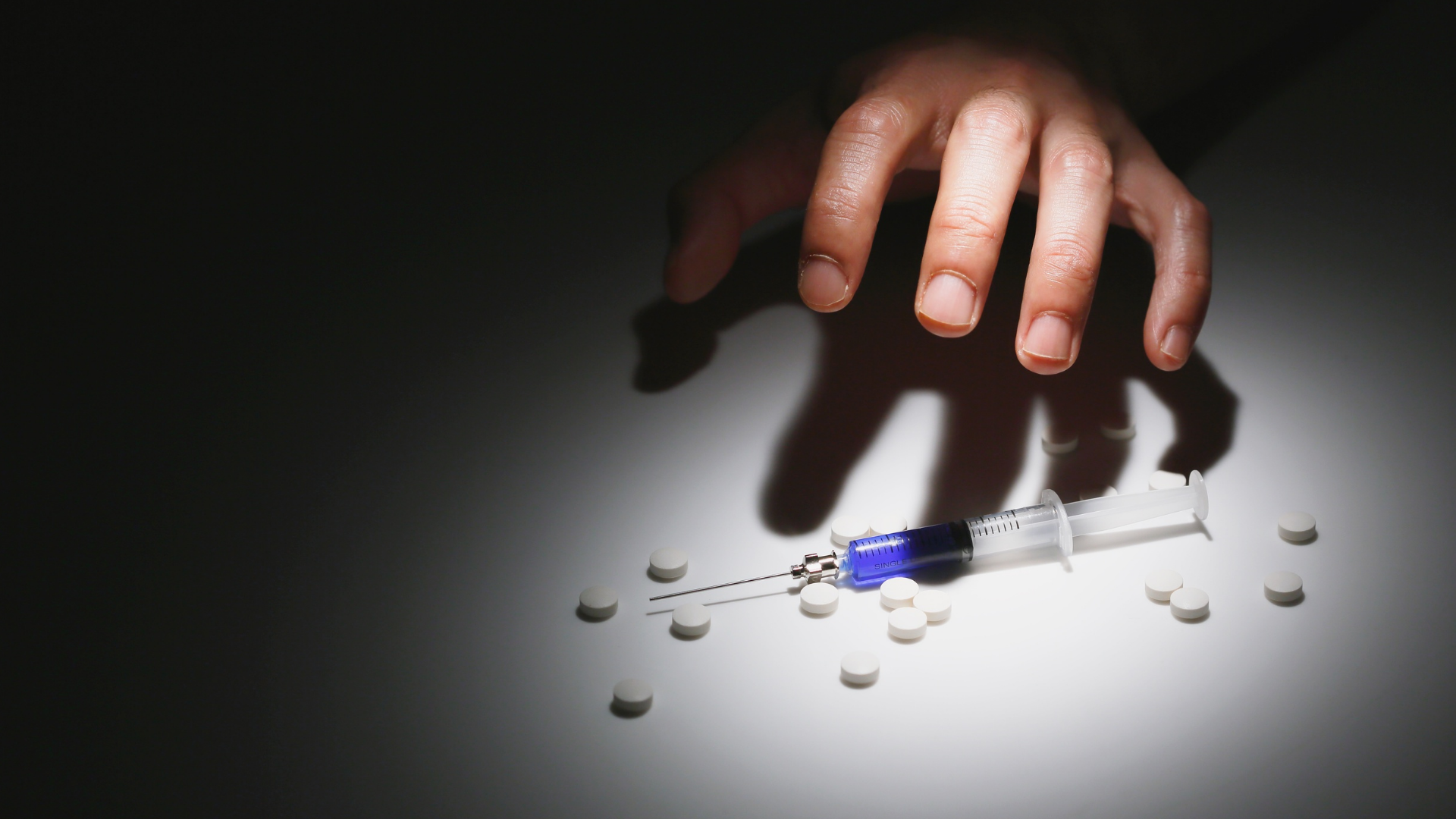 Opium Addiction: Signs, Causes, Dangers, Withdrawal Risks, Treatment ...